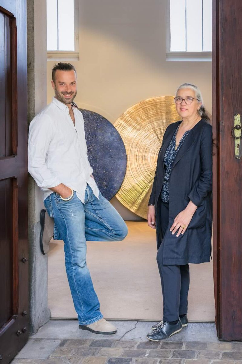 Ado Chale retrospective exhibition in the Hôtel Solvay stables - We ...